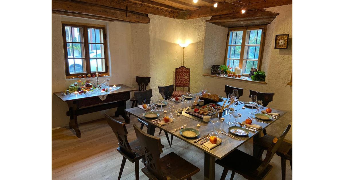 Our best tips for you | Stafler - "Sharing Table"